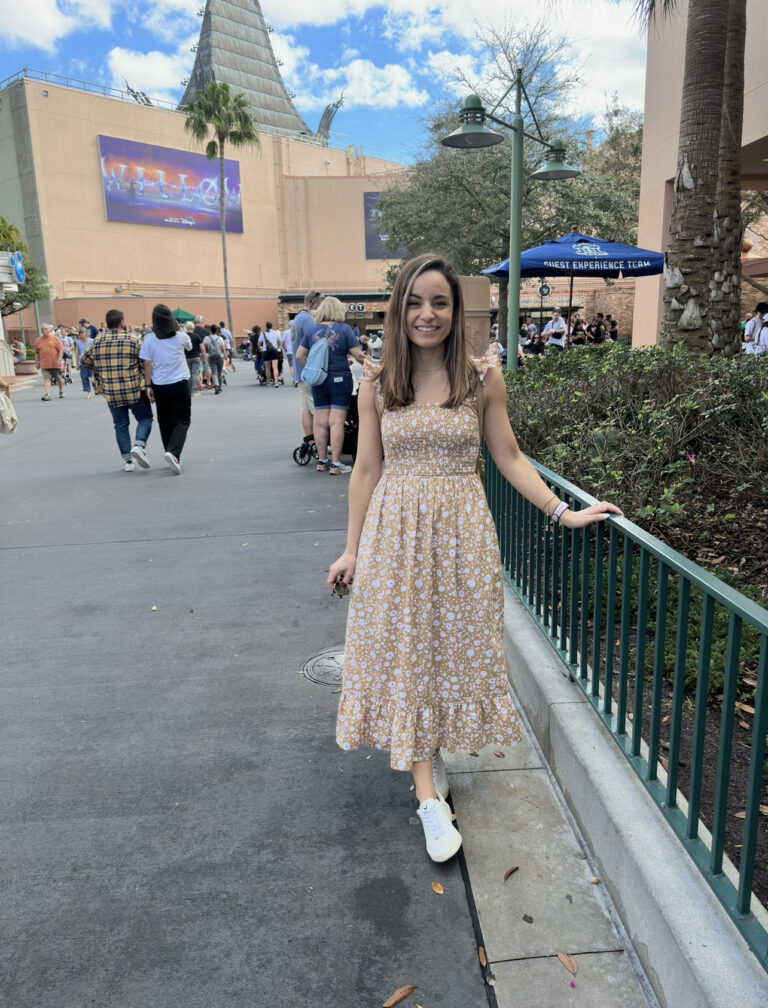 What I Would Wear: to a Theme Park - Pumps & Push Ups